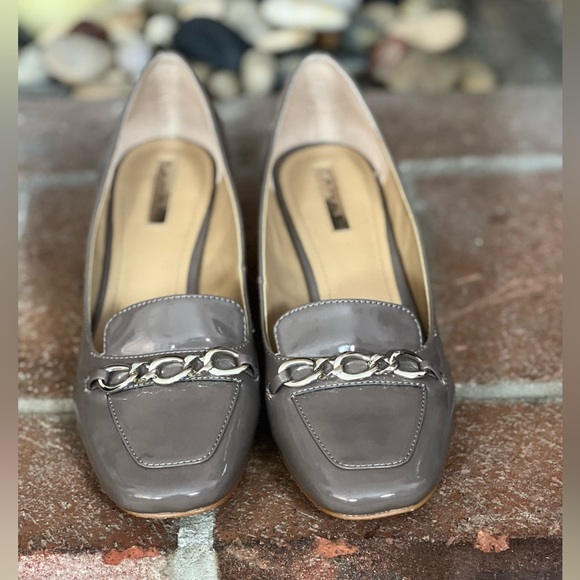 Tahari | Shoes | Tahari Mason Pumps | Poshmark